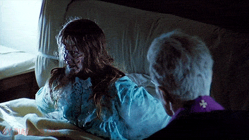 24 Iconic GIFs From The 75 Best Horror Movies | Rotten Tomatoes