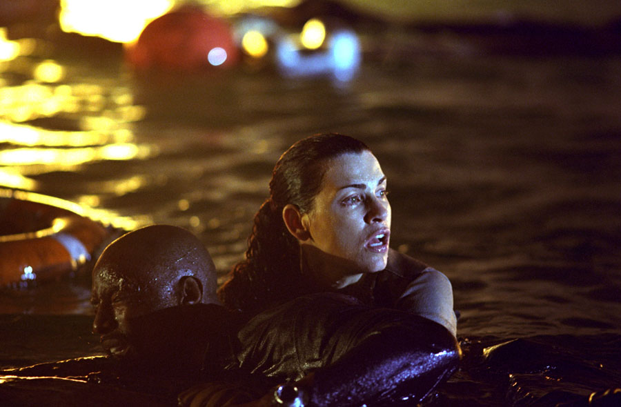 24 Movies Trapped At Sea | Rotten Tomatoes