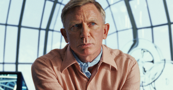 Glass Onion First Reviews: Bigger, Twistier, and Just as Fun as the ...