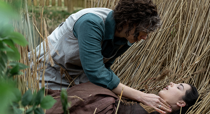 Outlander Stars Sam Heughan and Caitríona Balfe on Love, Death, and the ...