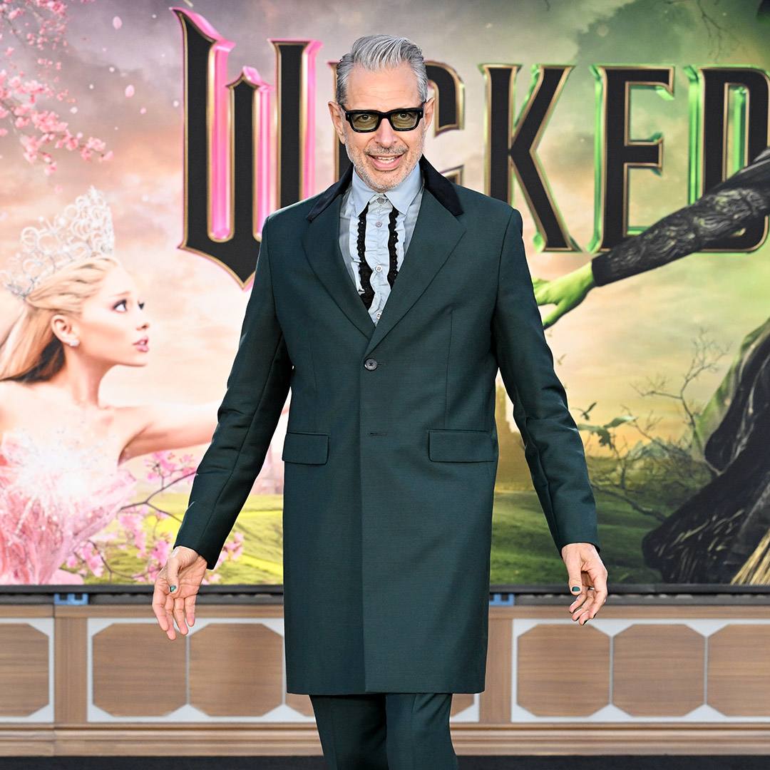 Wicked Premiere: Watch the Red Carpet LiveStream and See Star-Studded ...