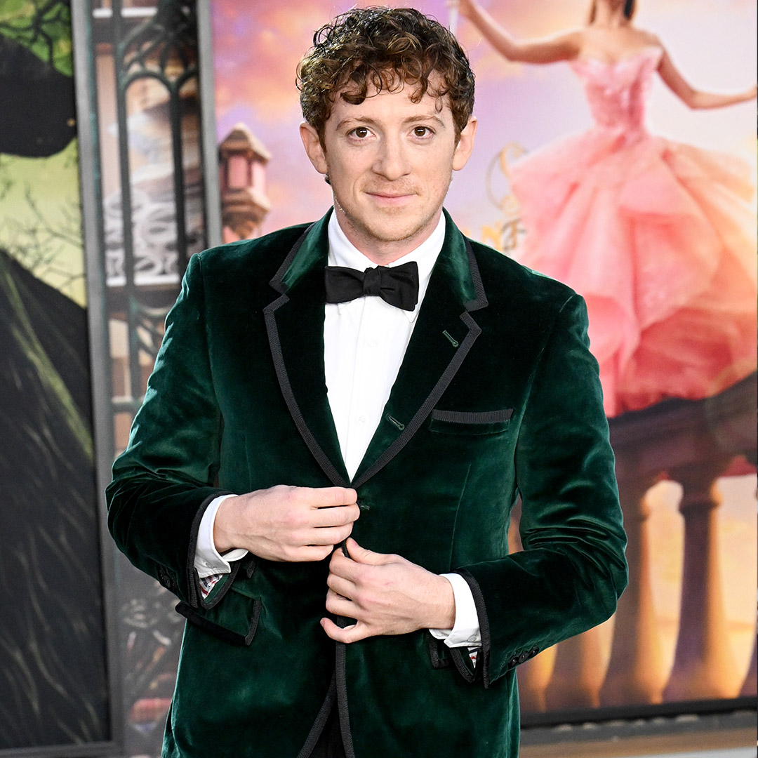 Wicked Premiere: Watch the Red Carpet LiveStream and See Star-Studded ...