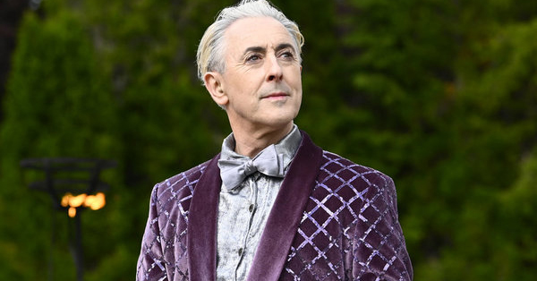 Alan Cumming Talks The Traitors and Avengers: Doomsday – The Awards ...
